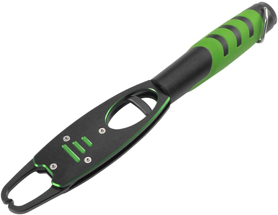 Alicate de pesca: modelos essenciais na pesca esportiva - Pescaria S/A